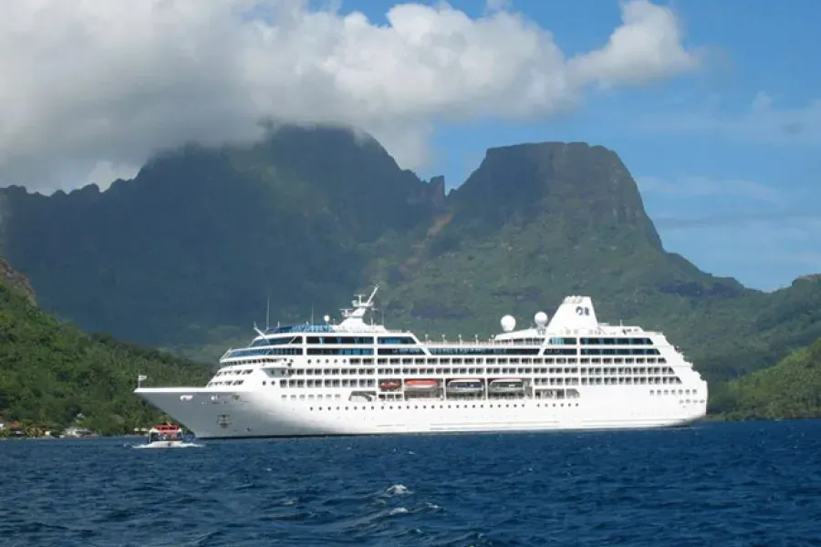 Tolagnaro, Madagascar cruise ship schedule 2025 | Crew Center